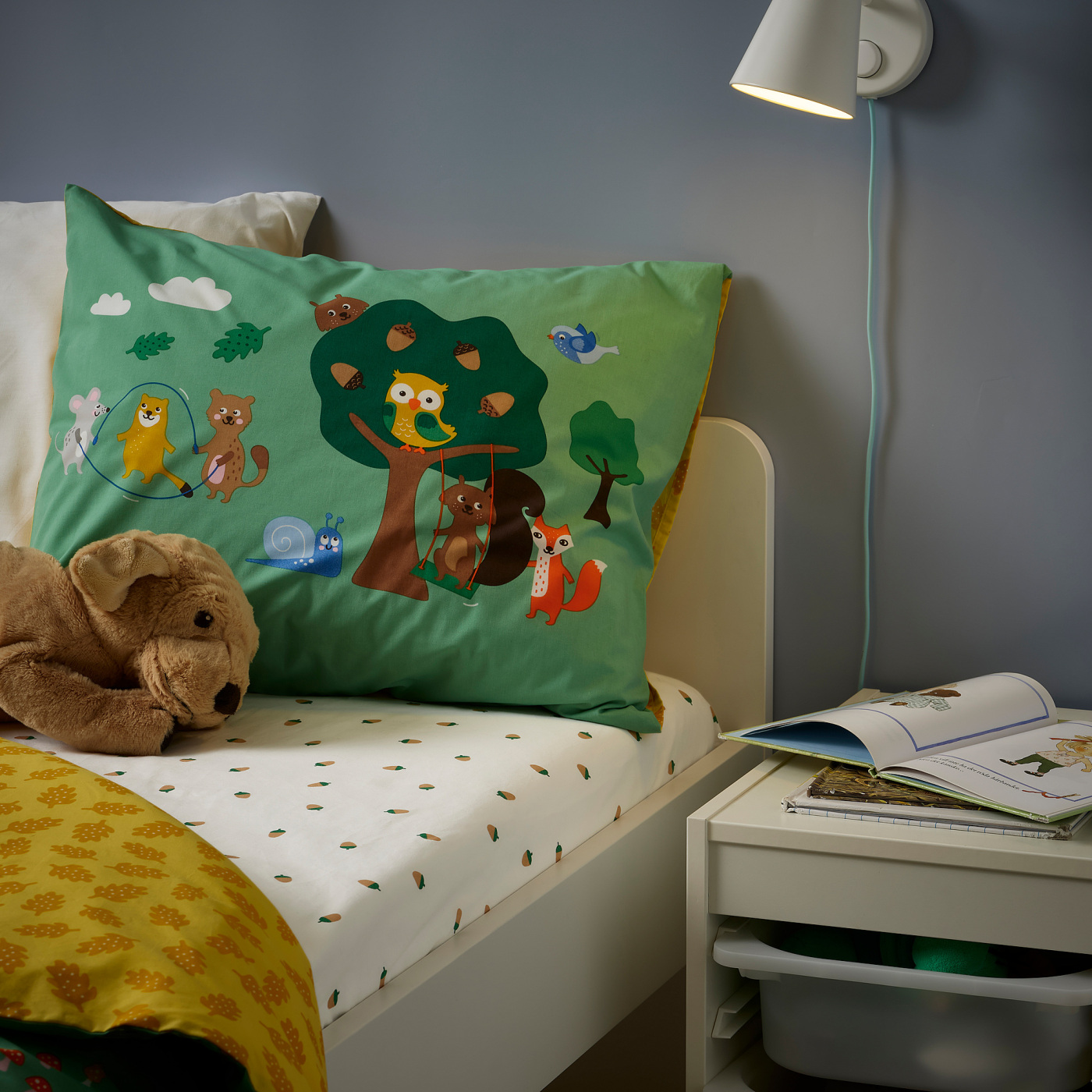 BRUMMIG fitted sheet acorn pattern/multicolour - IKEA