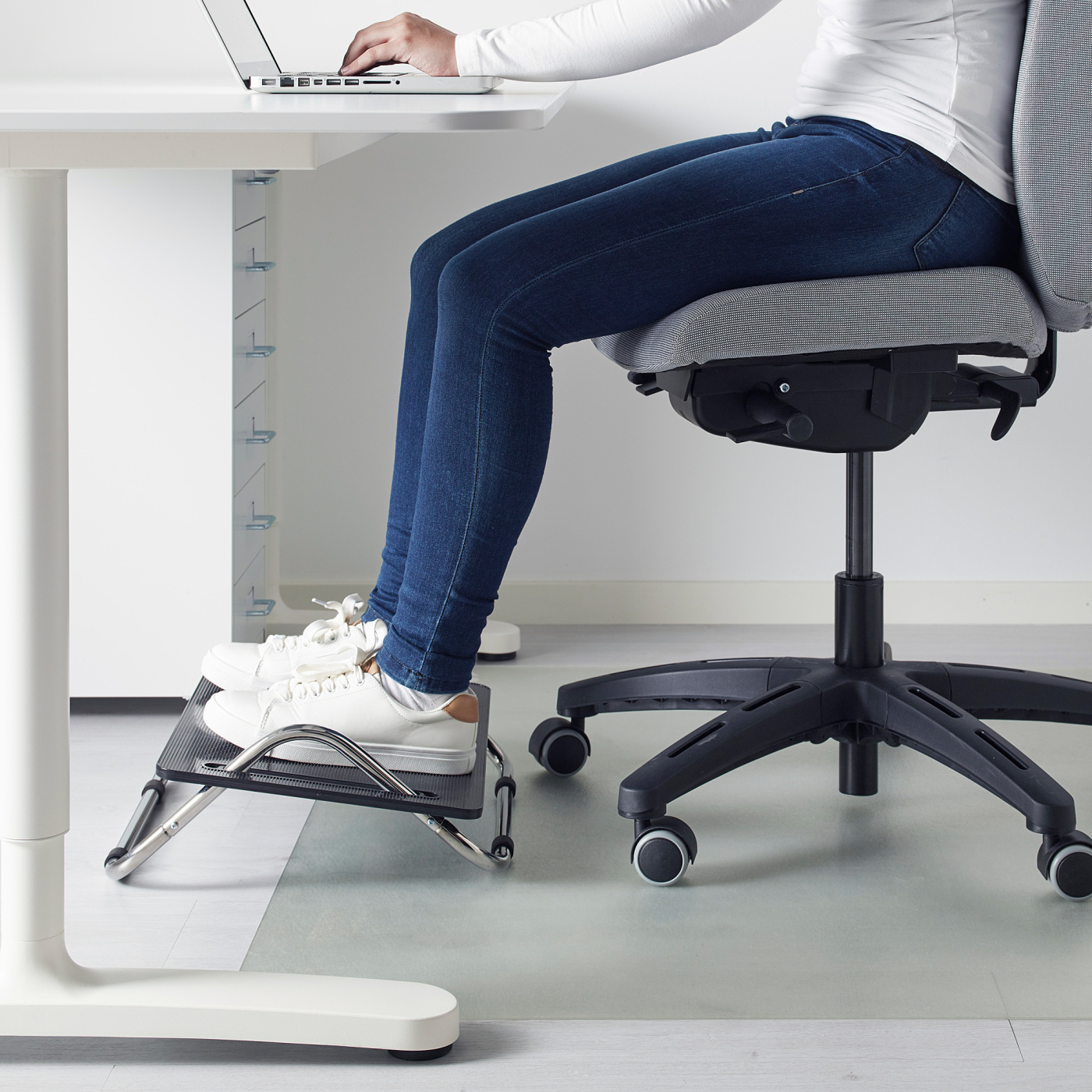 DAGOTTO foot-rest black - IKEA