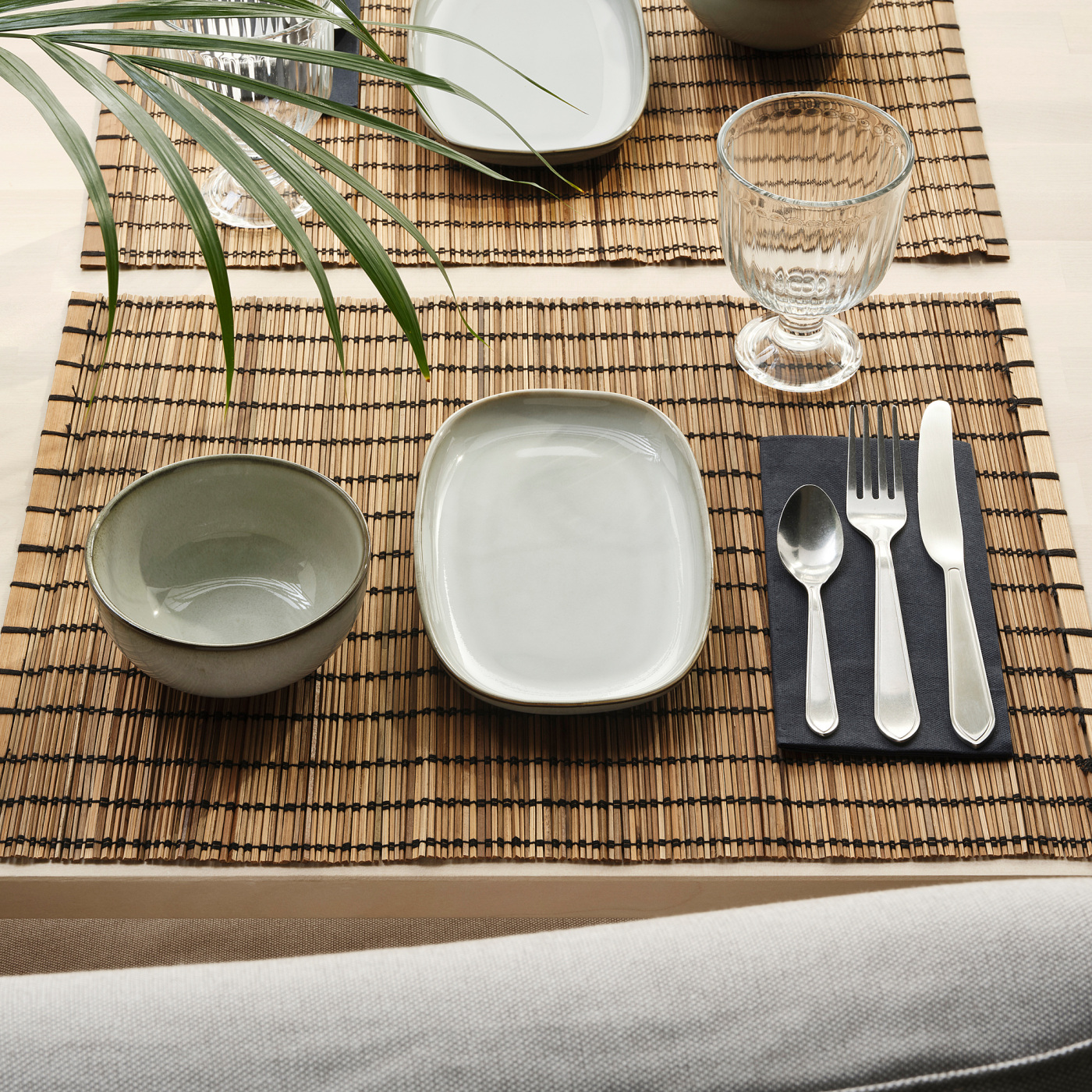 GLADELIG plate grey - IKEA