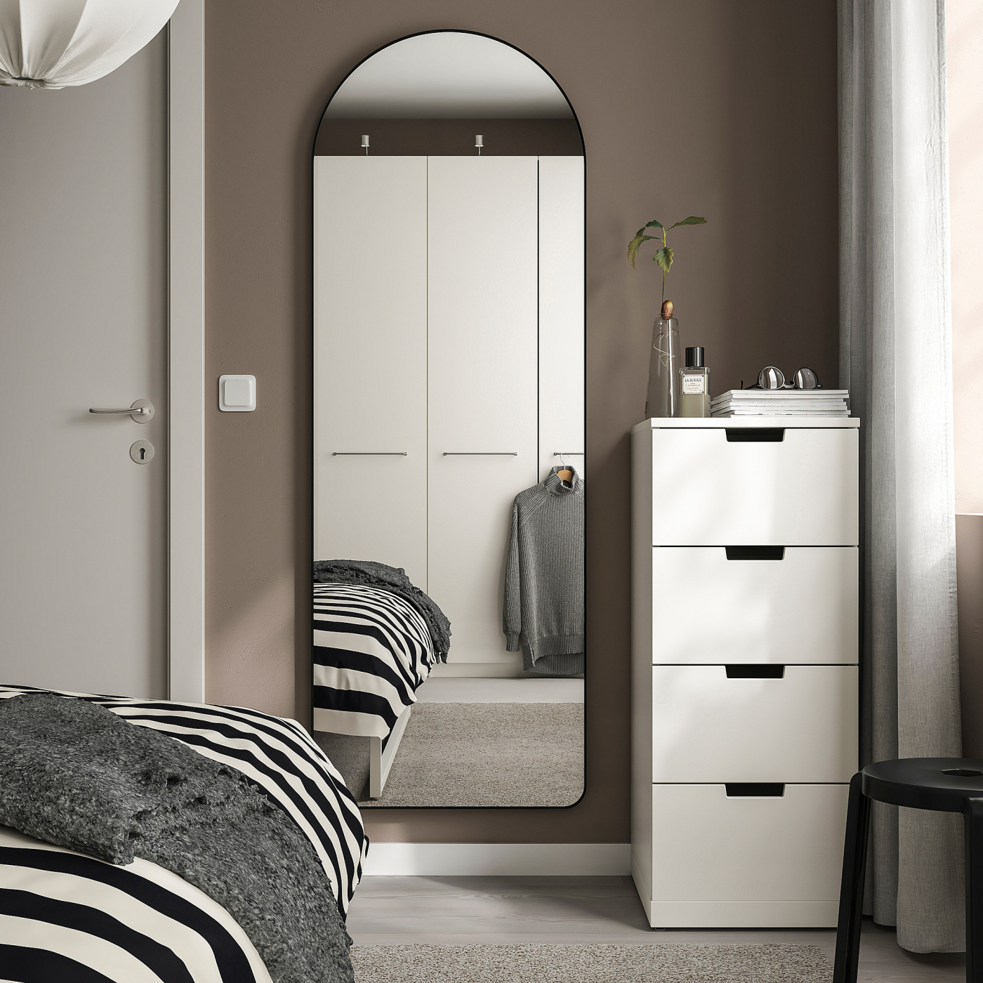 LINDBYN mirror black - IKEA