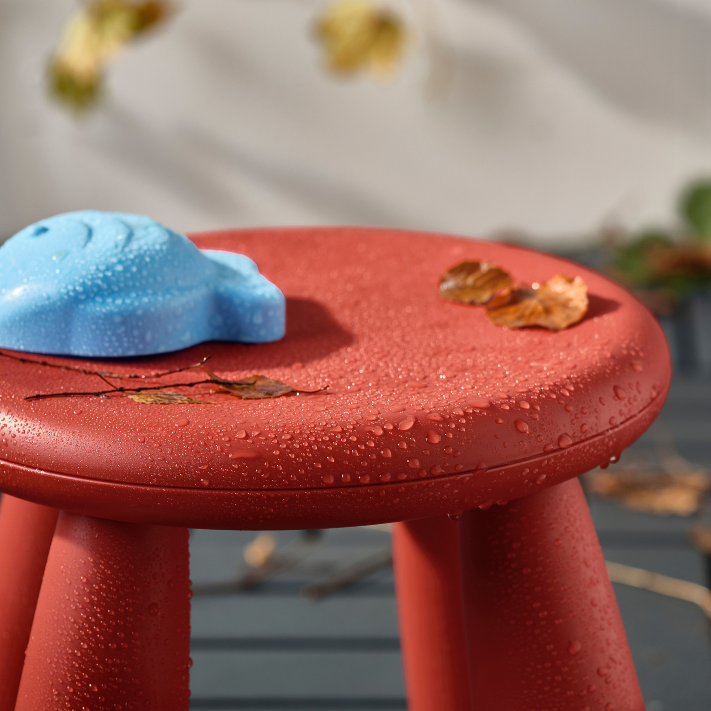 MAMMUT children's stool in/outdoor/red - IKEA