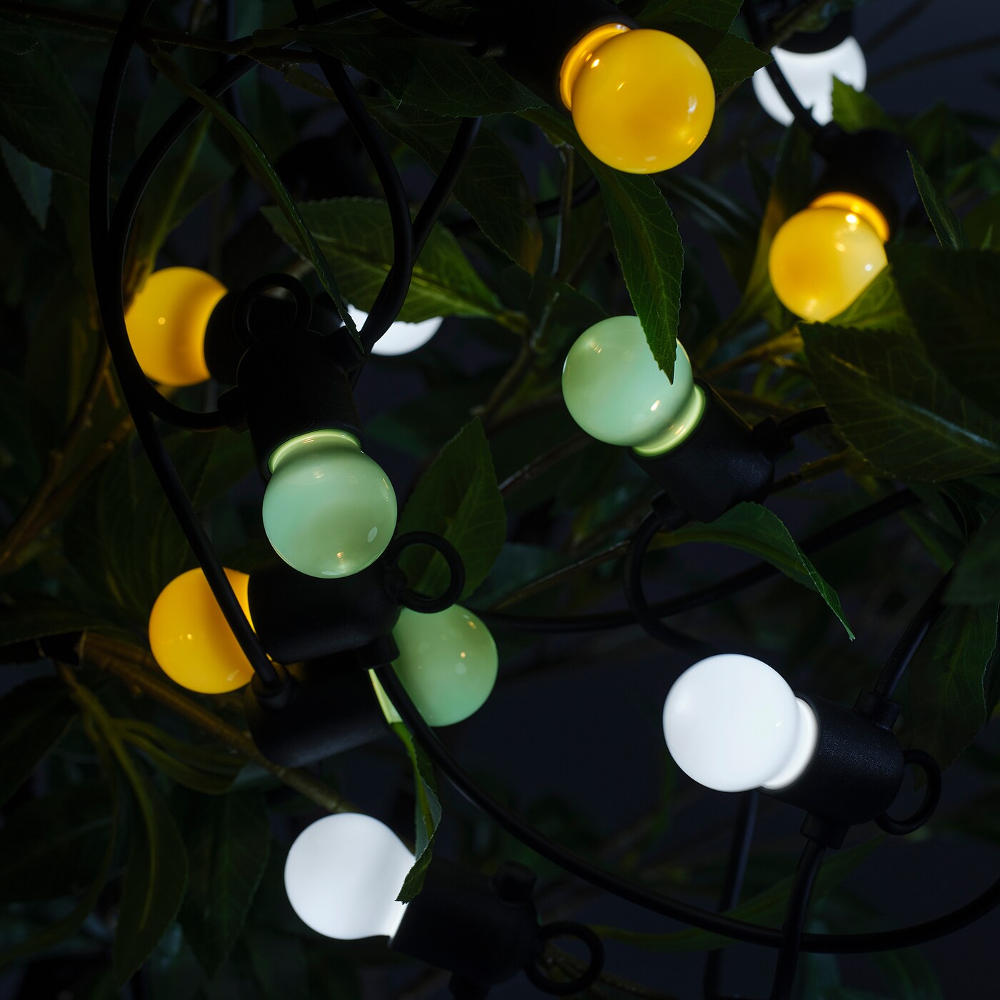 SOLVINDEN LED lighting chain with 12 bulbs battery-operated/outdoor ...
