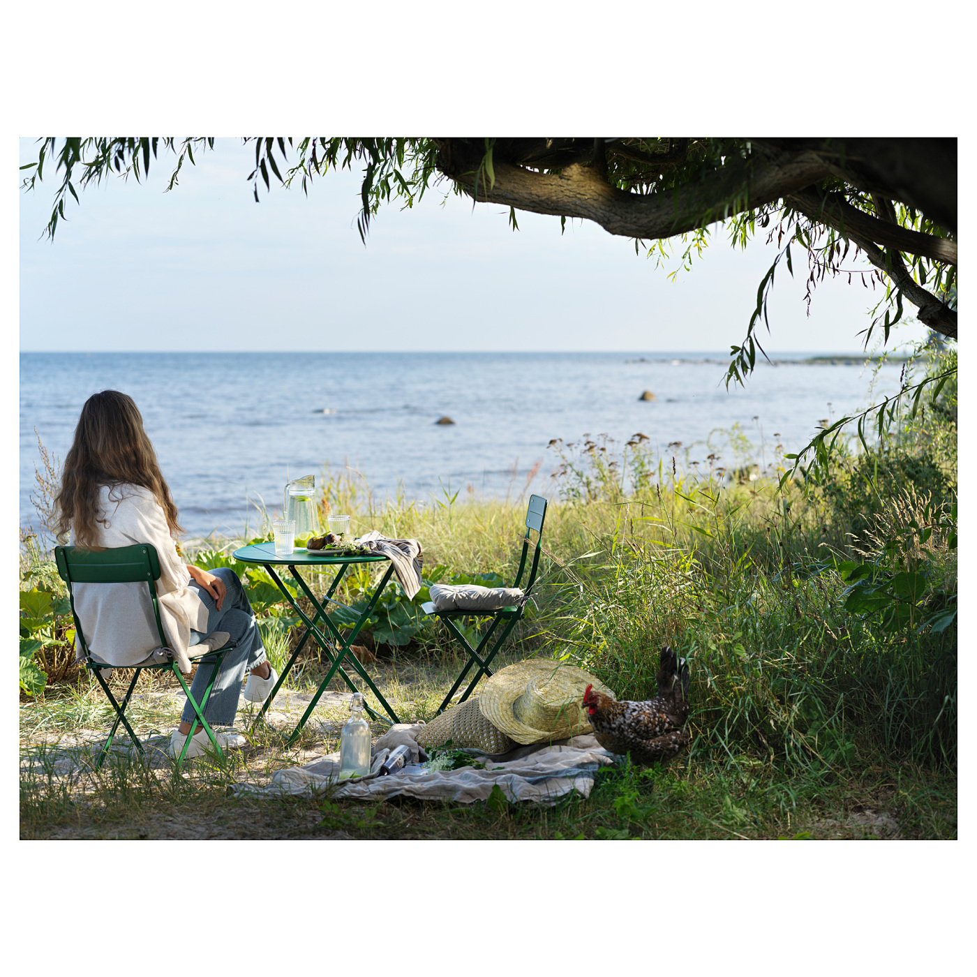 SUNDSÖ table, outdoor green - IKEA