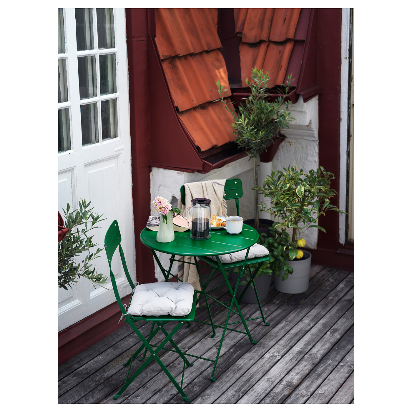 SUNDSÖ table, outdoor green - IKEA