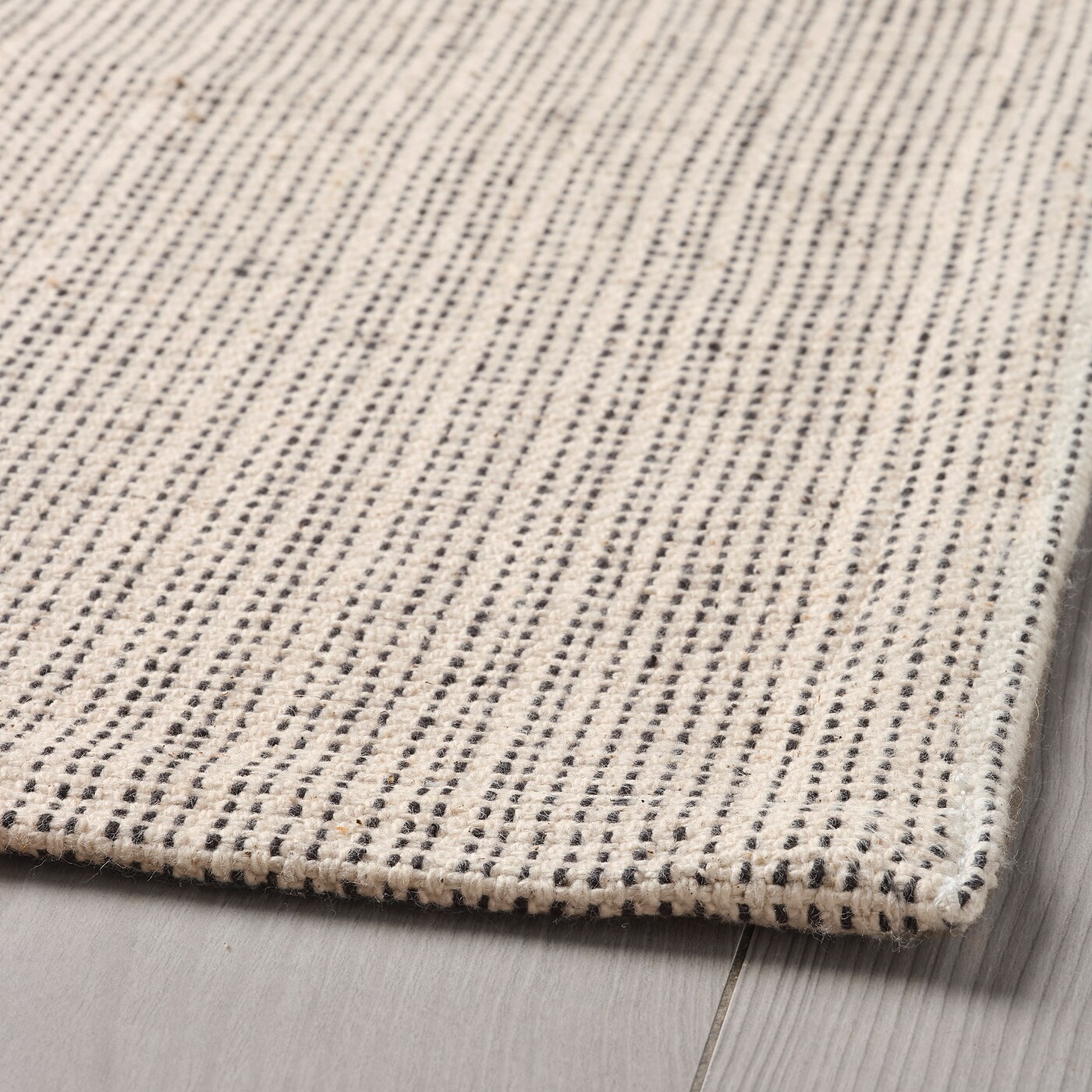 Ikea tiphede rug store