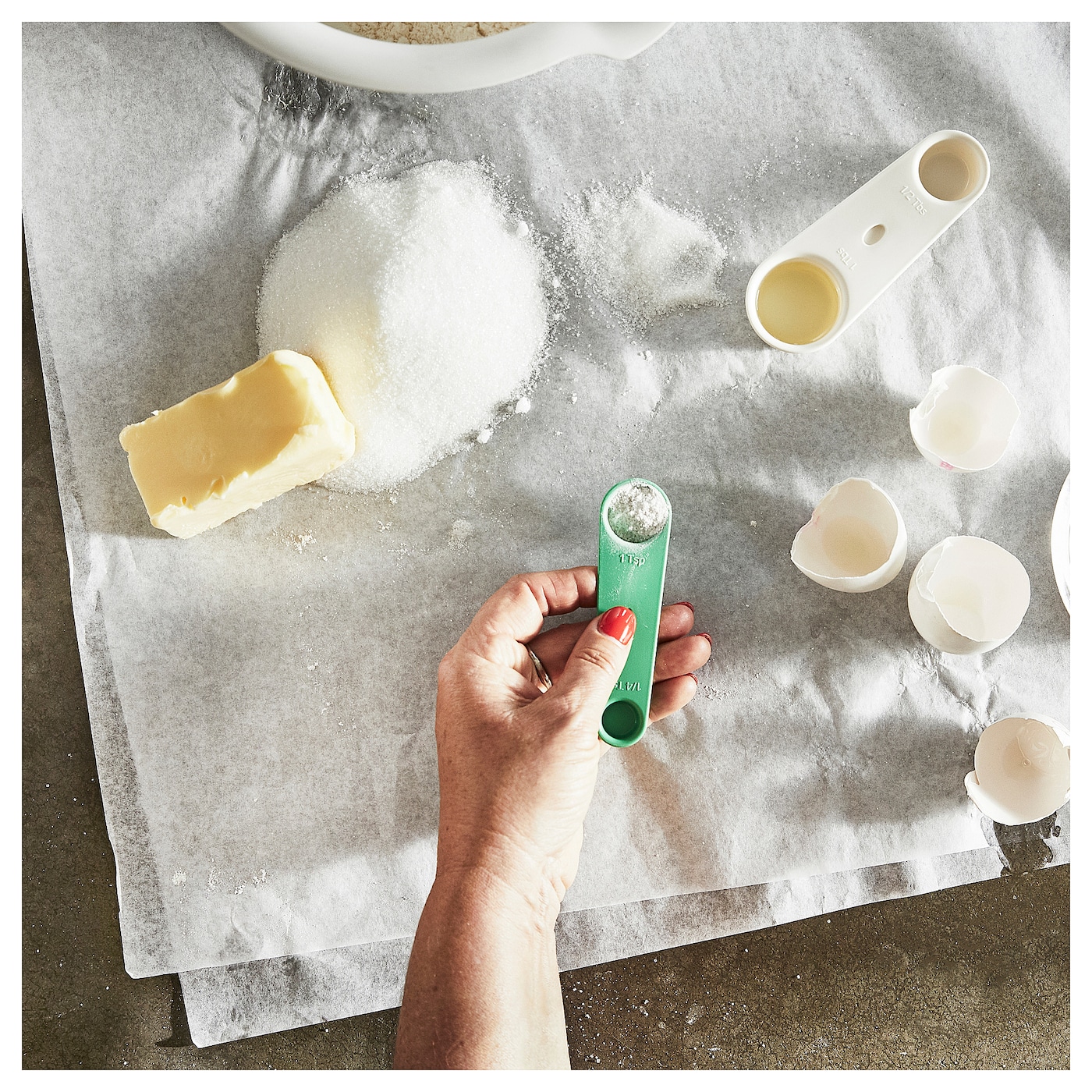 UPPFYLLD measuring cup, set of 2 off-white/bright green - IKEA