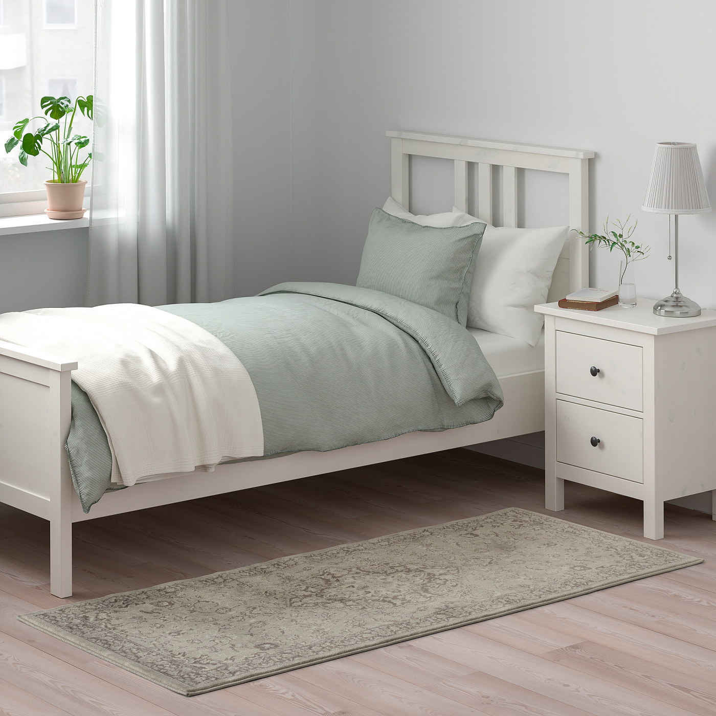 VEDBÄK rug, low pile light grey - IKEA