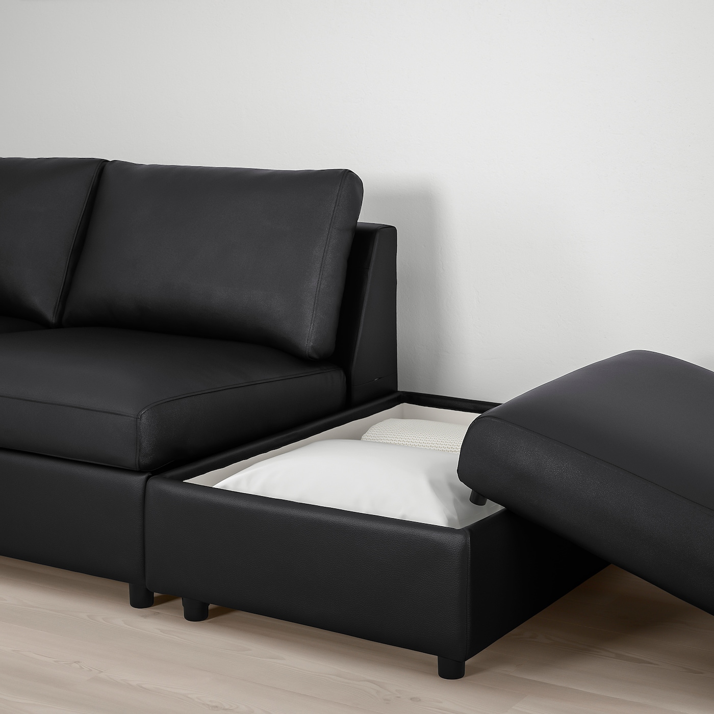 Ikea vimle leather store
