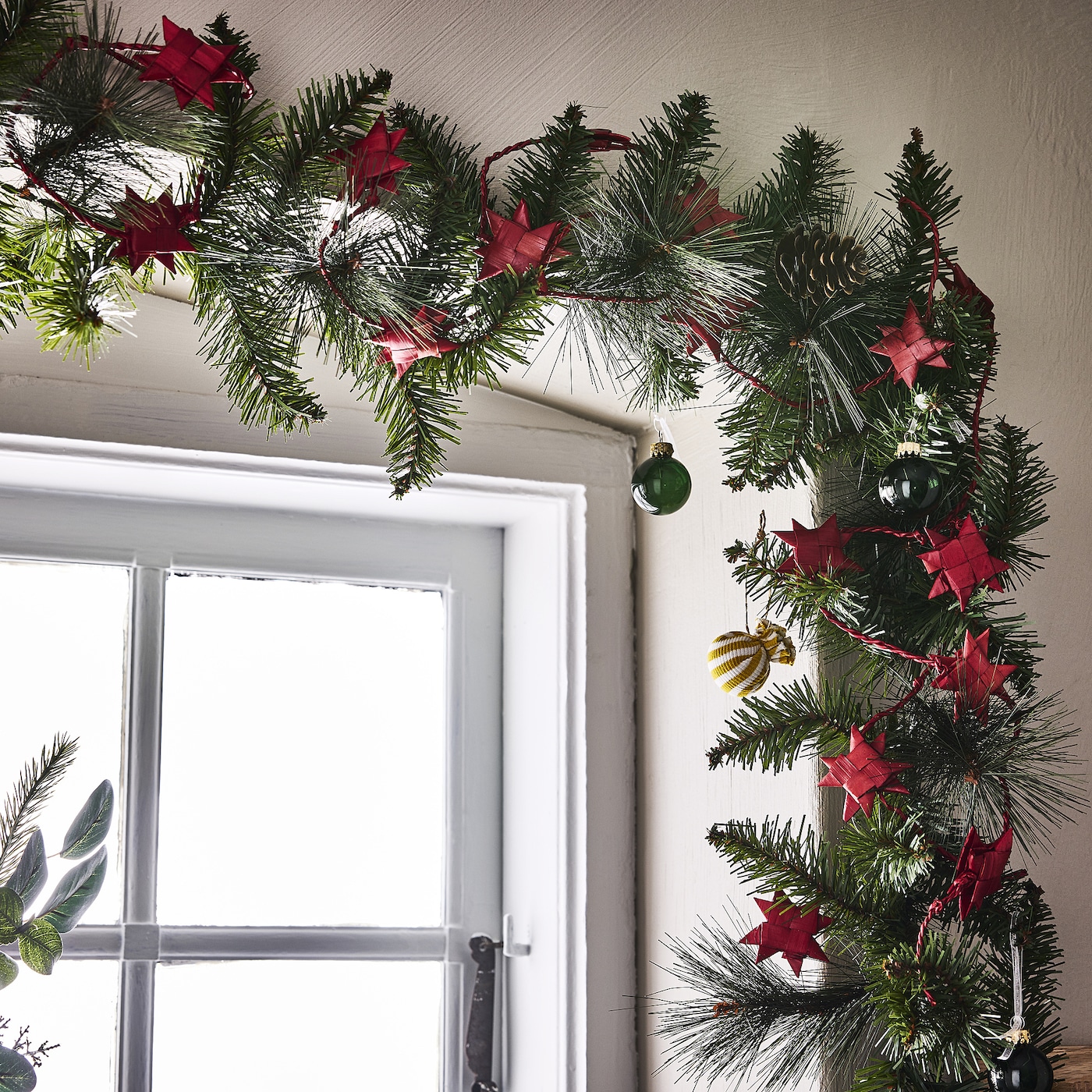 VINTERFINT artificial garland in outdoor pine cone IKEA