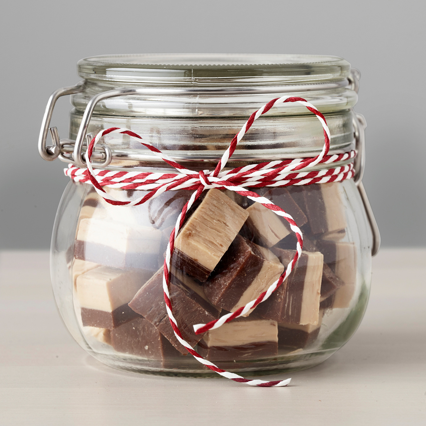 VINTERFINT string white/red - IKEA